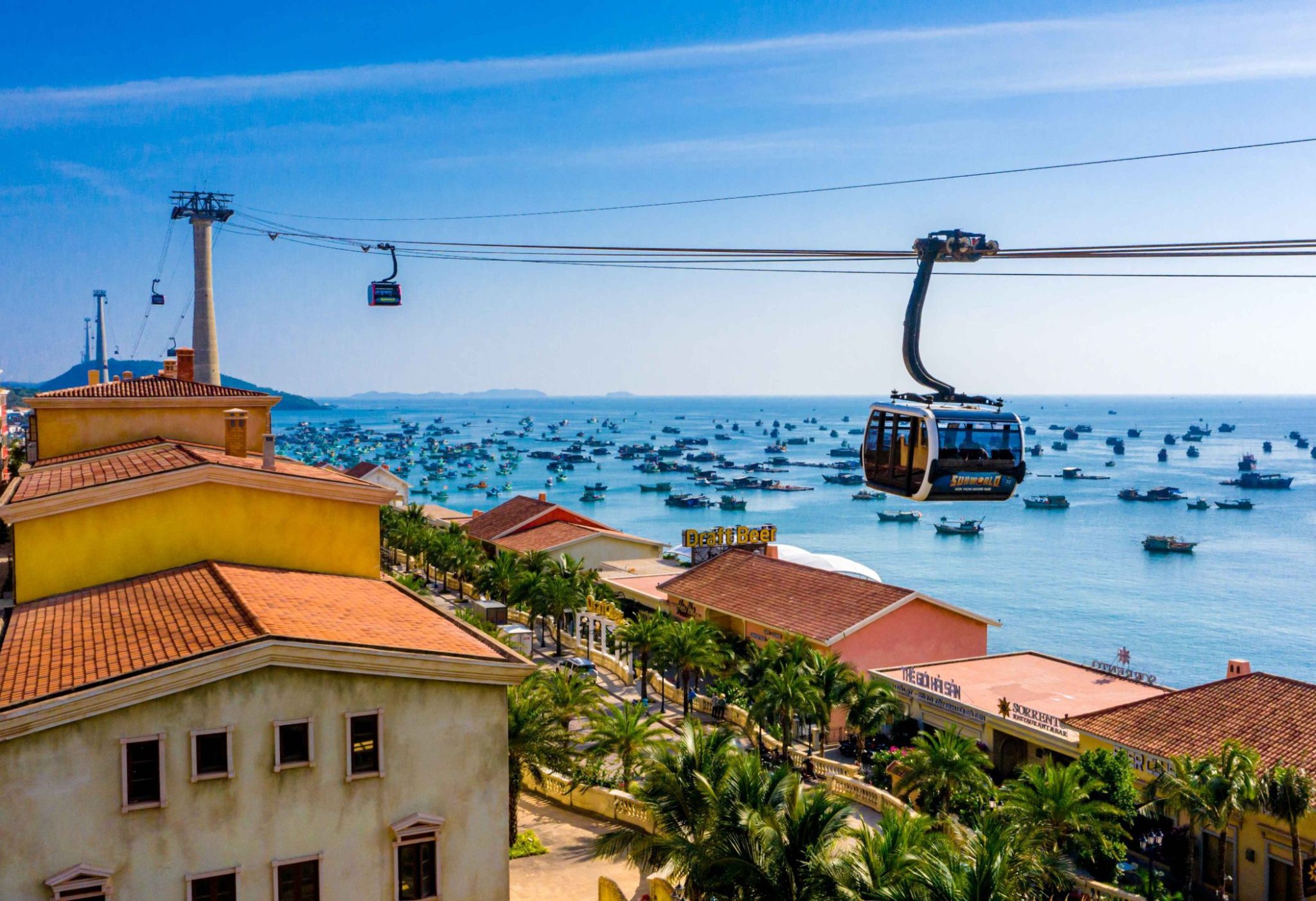 Vé Cáp Treo Sunworld Hòn Thơm Khứ Hồi Giá ƯU ĐÃI Chỉ Từ 679K